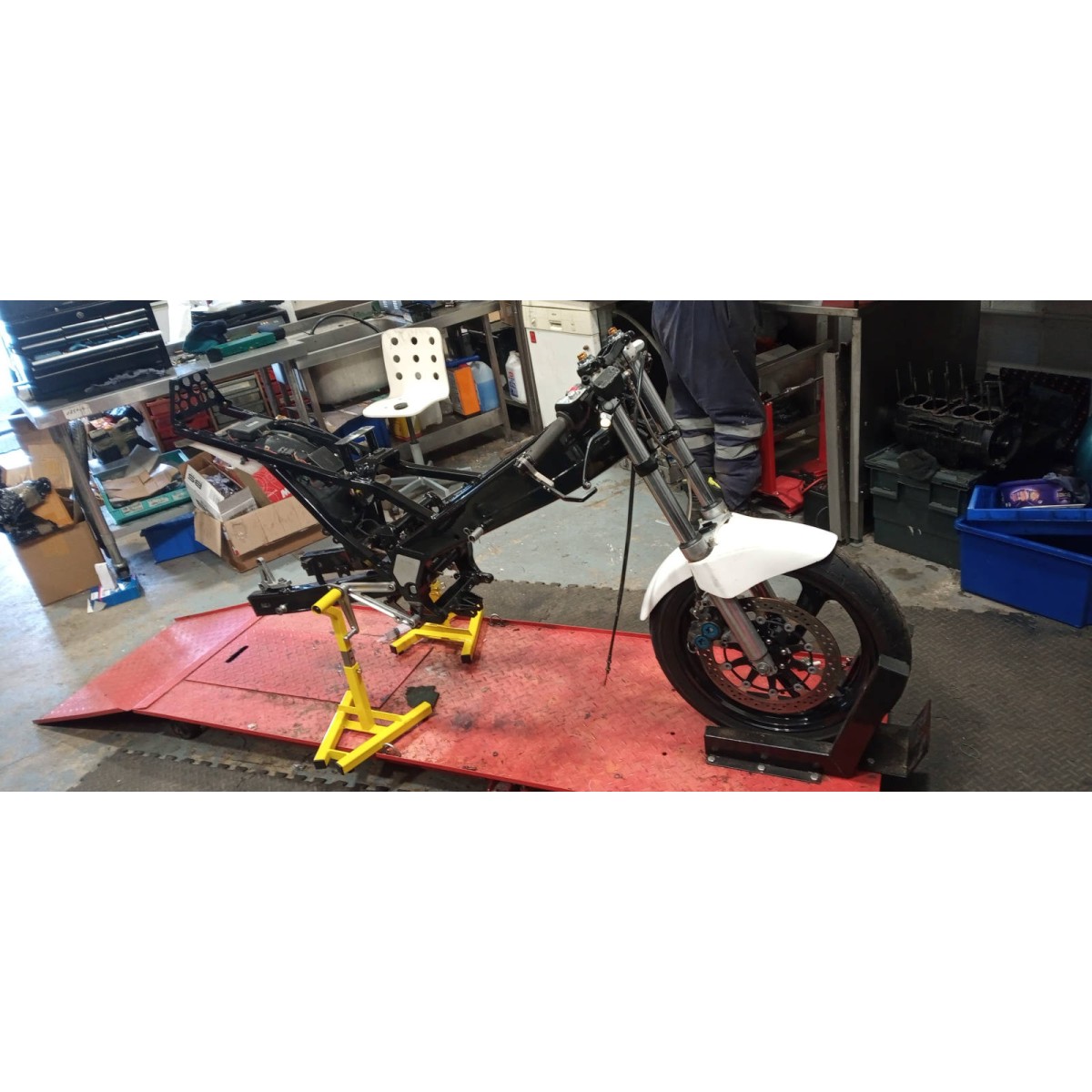 Adjustable Footpeg Support Stands for Race Bikes with Rigid Footpegs ...